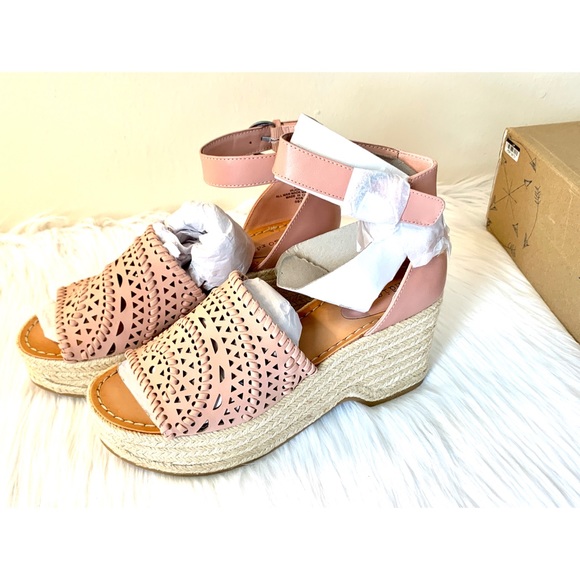 Indigo | Shoes | Indigo Rd Light Pink Jordie Espadrille 7 | Poshmark
